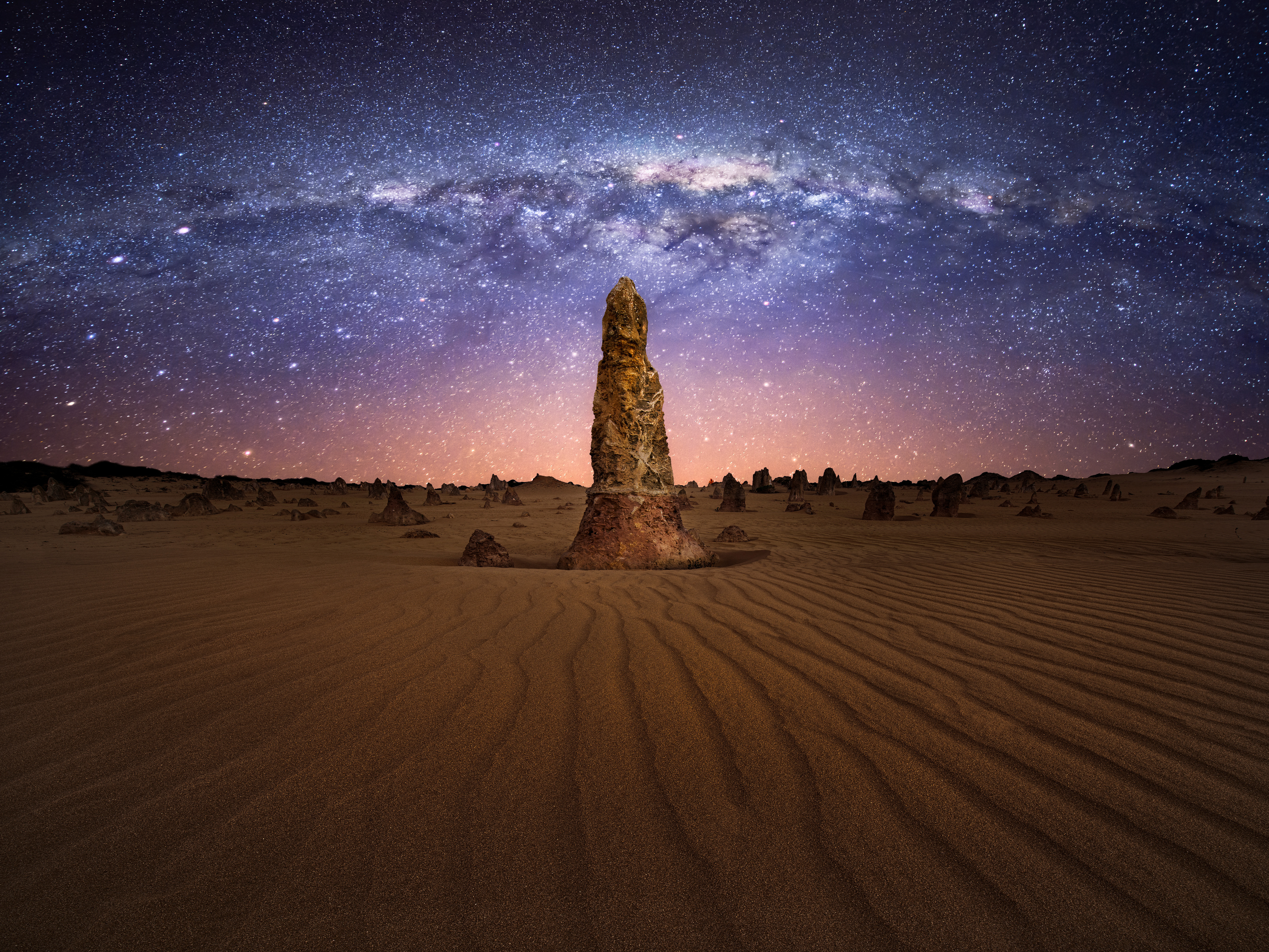Pinnacles WA: Nambung National Park | Australia's Coral Coast