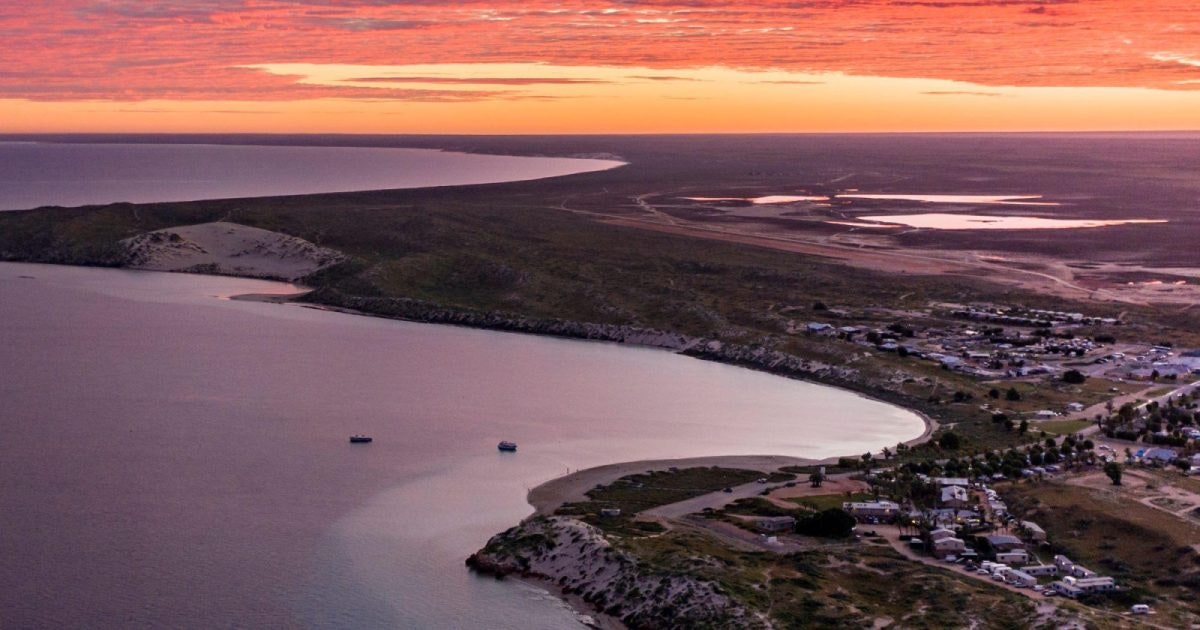 Coral Bay: Things to do, Accommodation, Map & More!