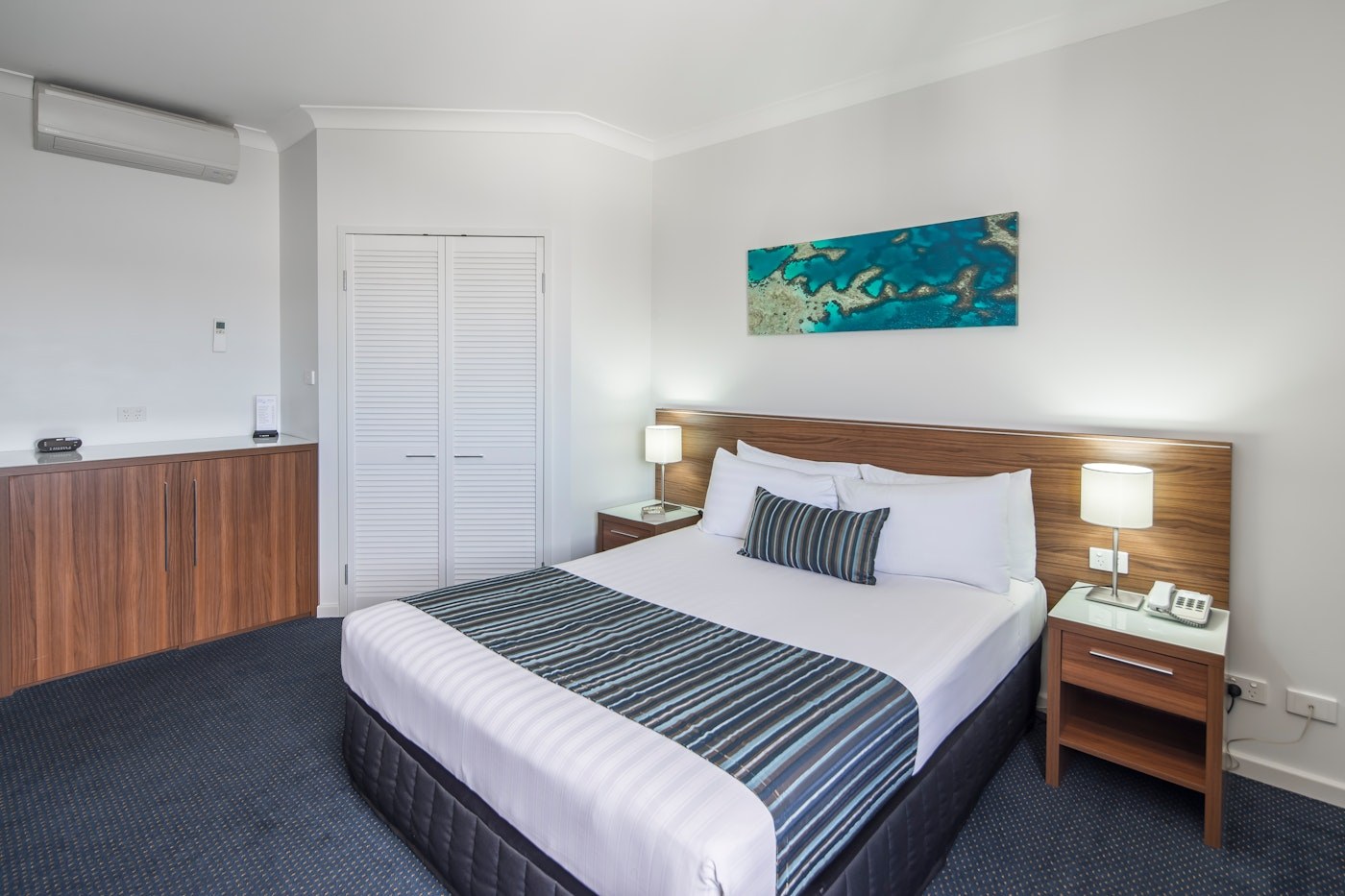 Ocean Centre Hotel | Australia's Coral Coast