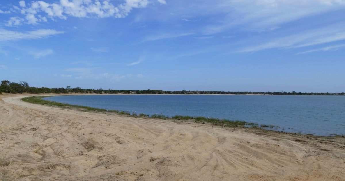 Lake Indoon | Australia's Coral Coast